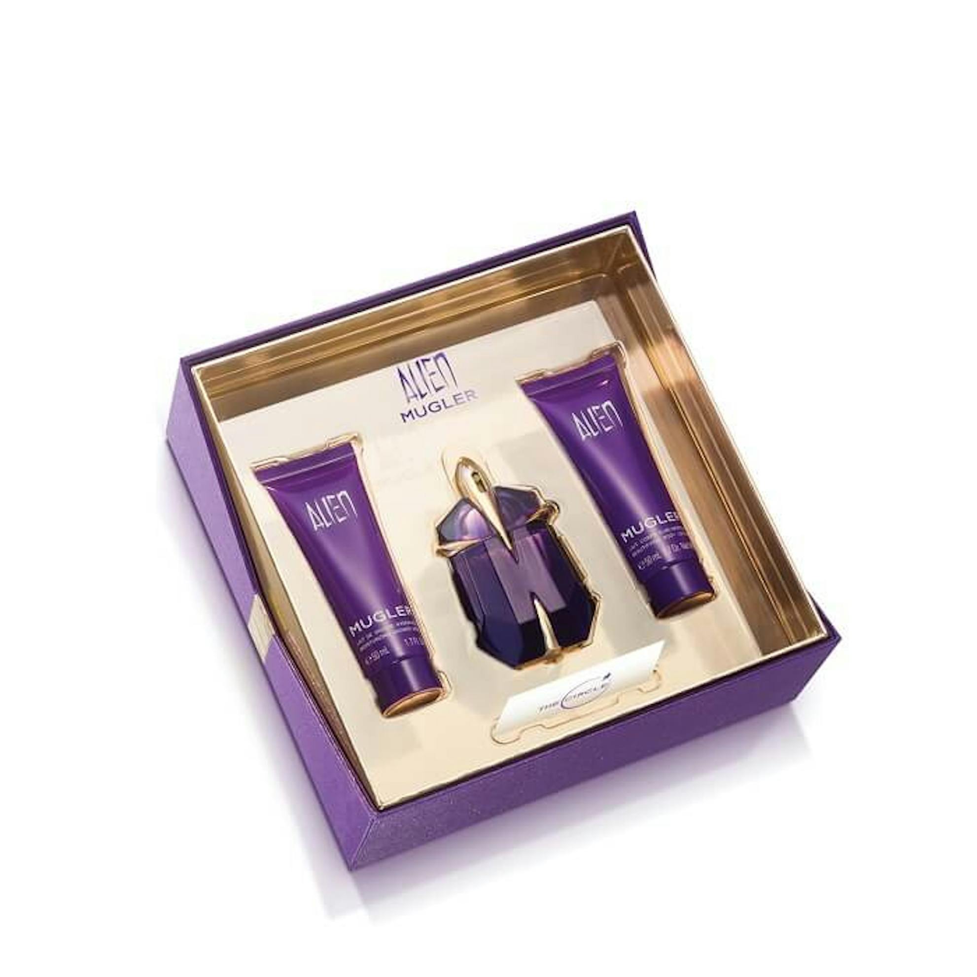 Shop Mugler Alien Eau de Parfum 30ml Giftset today! | The Fragrance Shop