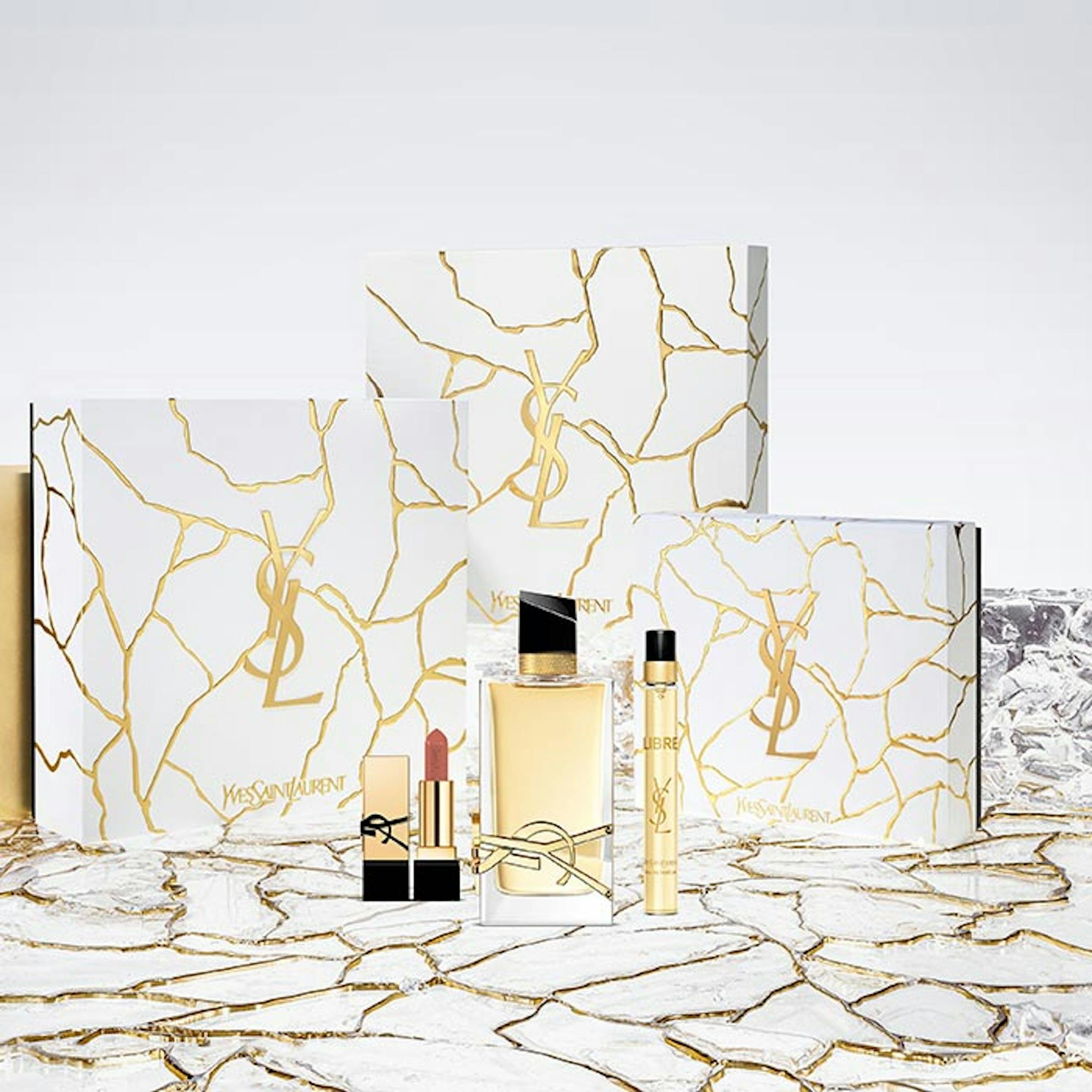 YSL Deluxe Libre Eau de Parfum 90ml Christmas Gift Set | The Fragrance Shop