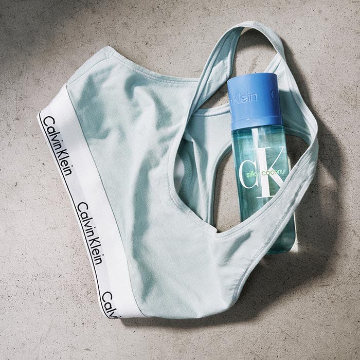 Calvin Klein Silky Coconut Body Mist 236ml